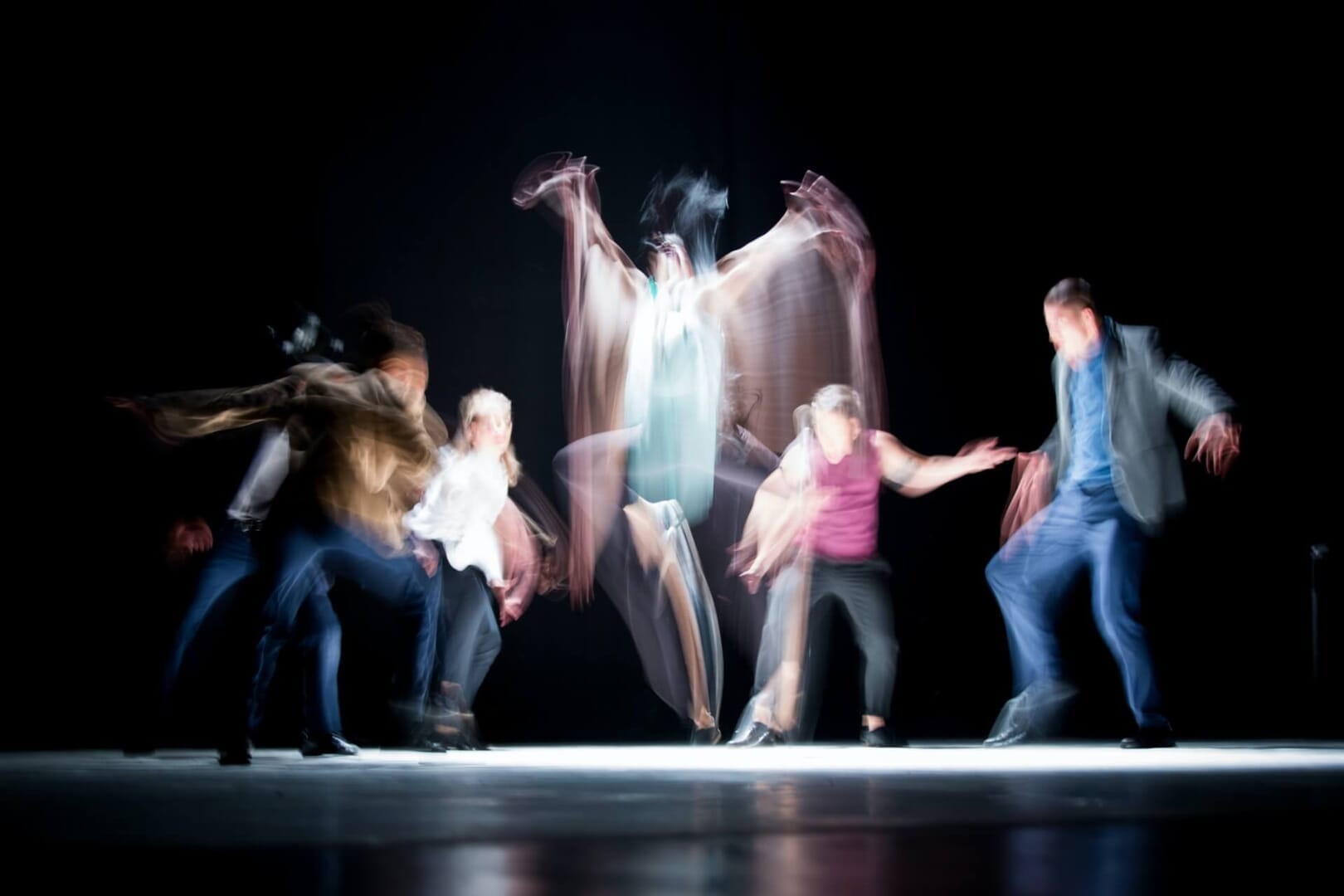 神奈川県横浜市金沢区のダンススクール「ダンススタジオR」｜宝塚受験・劇団四季試験に対応・クラシックバレエ・jazz・hiphop・声楽